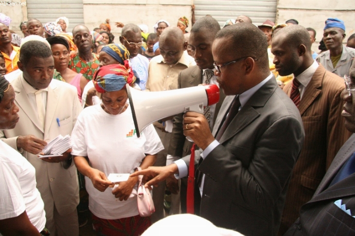 Ouverture du marché d`Abobo Sagbé Céleste en présence du Ministre de la ...
