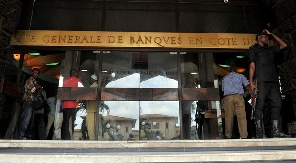 Ouverture des banques - Abidjan.net Photos