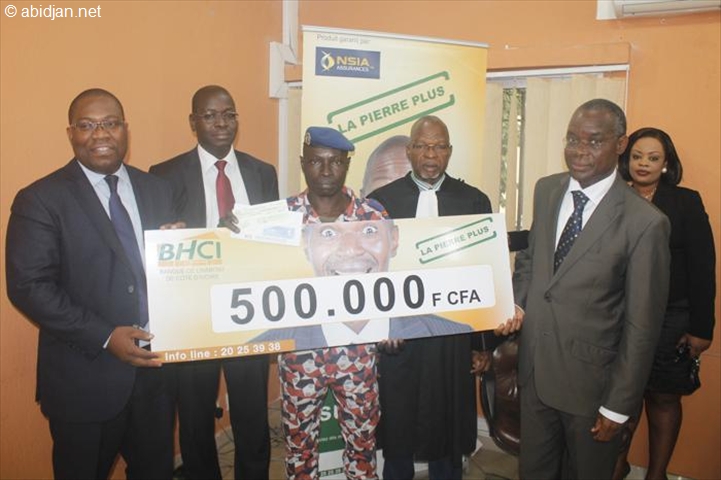La BHCI et N`SIA recompensent les gagnants de la PIERRE PLUS - Abidjan ...