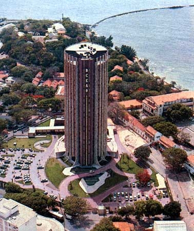 Finances : Le siège de la Banque centrale des Etats d`Afrique de l`Ouest (BCEAO), à Dakar ...