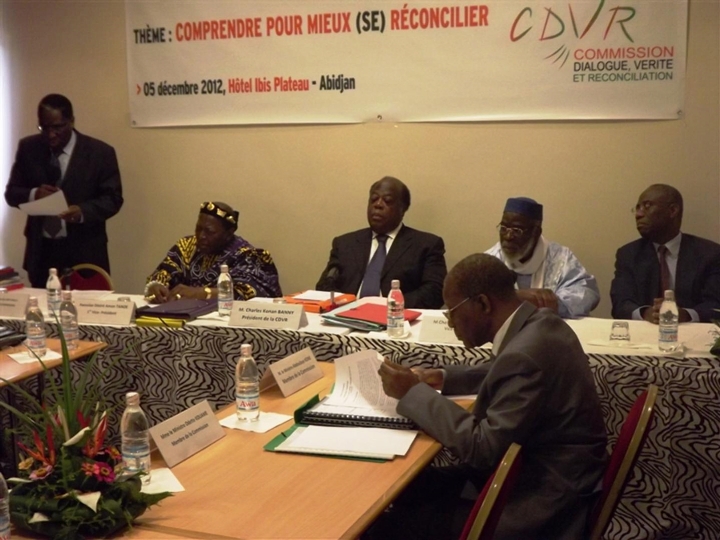 Réconciliation nationale: atelier de restitution de la commission ...