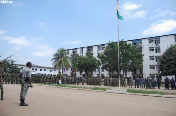 Société : Le CEMA, Monsieur Soumaïla Bakayoko en visite au camp ...