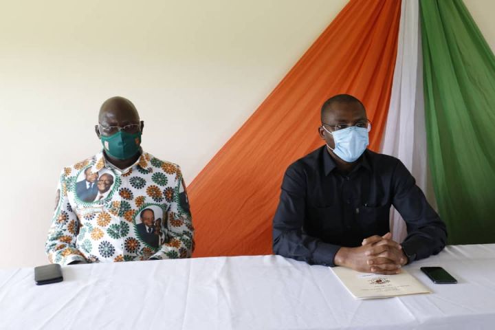 Sakassou/Sidi Touré parle aux populations de Dibri-Assikrio 1 et 2 ...