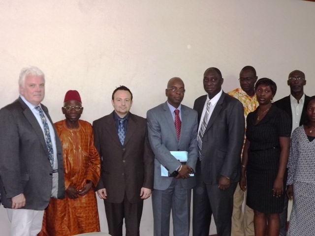 Inza Camara (Bureau économique) chez Fako Koné (OIC): des américains ...