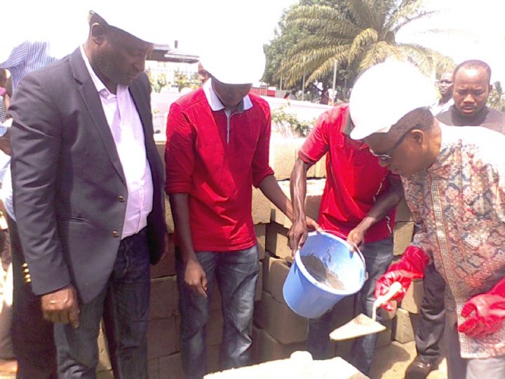 Cocody: Pose de la première pierre de la clôture ‘’Cité N’Goan Aka ...