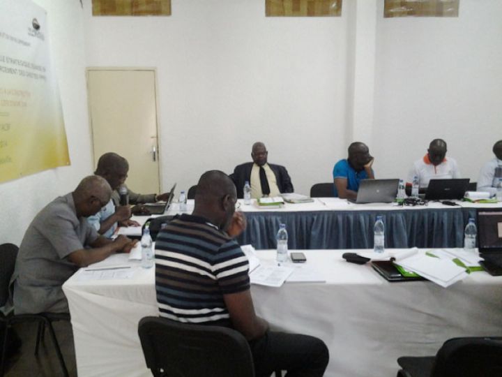 Développement Letude Nationale Prospective ‘‘cote Divoire 2040 Au