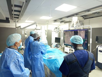 Une première historique en Côte d’Ivoire : l’Institut de Cardiologie d ...