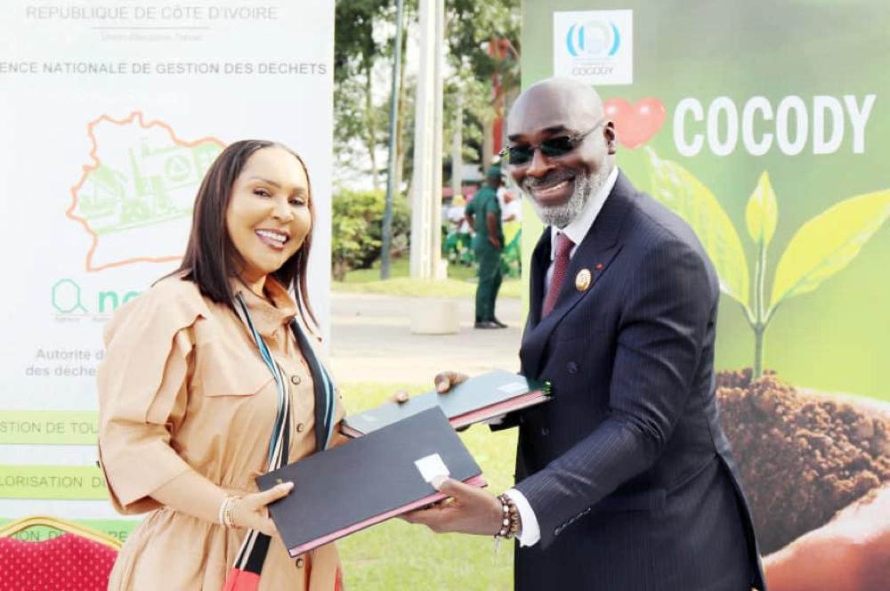 Assainissement de l'environnement : la mairie de Cocody et l'ANAGED s'engagent à promouvoir le ...