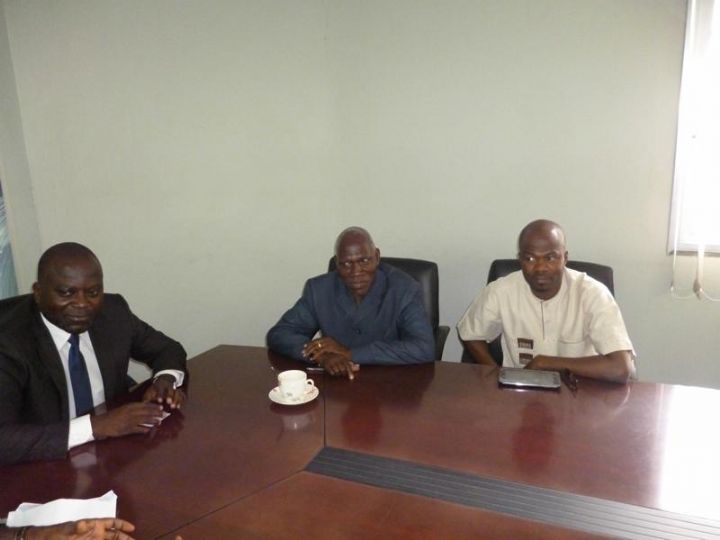 Cérémonie de remise de don à la famille Yapi N`Cho Didier - Abidjan.net ...