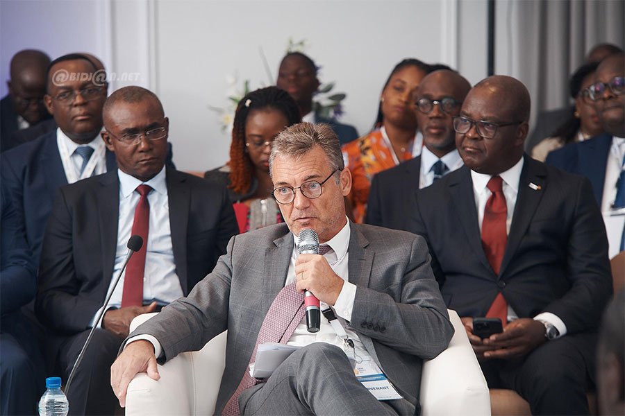 BRVM AWARDS 2025 : SGCI remporte le Prix de la Société Cotée de l’année - Abidjan.net News