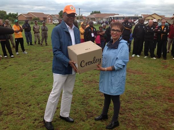 CAN 2013 : Le Ministre Alain Lobognon et les Eléphants réconfortent le ...