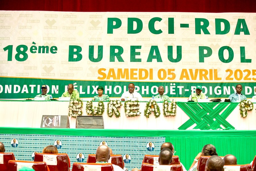 Cérémonie de clôture de la 18ème réunion du Bureau Politique du PDCI-RDA à Yamoussoukro ...