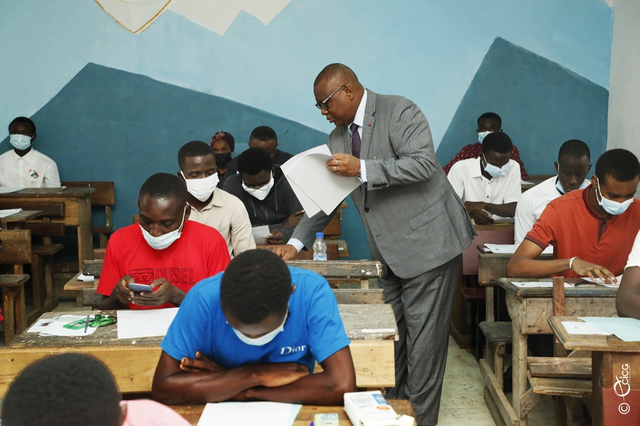 Concours d'entrée à l’Ecole supérieure africaine des Technologies de l ...
