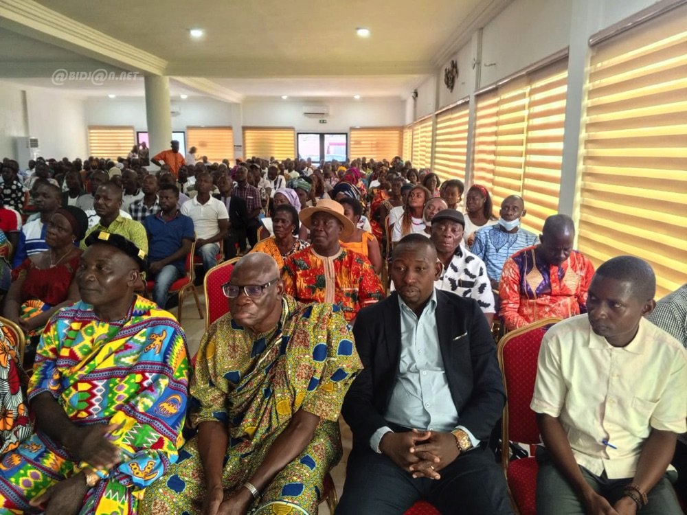 Côte d'Ivoire : les producteurs de café-cacao vont célébrer le Président Alassane Ouattara à ...