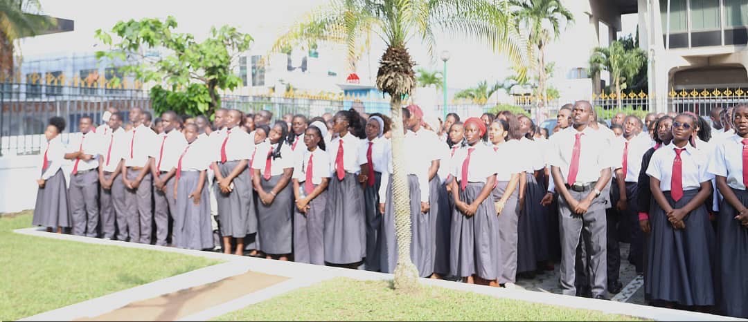 Côte d’Ivoire : le salut aux couleurs au cœur de l’engagement citoyen ...