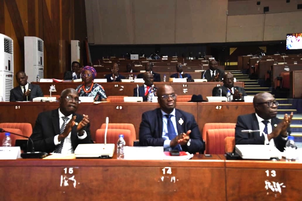 Économie : "La Côte d'Ivoire est un pays à revenu intermédiaire, pas un ...