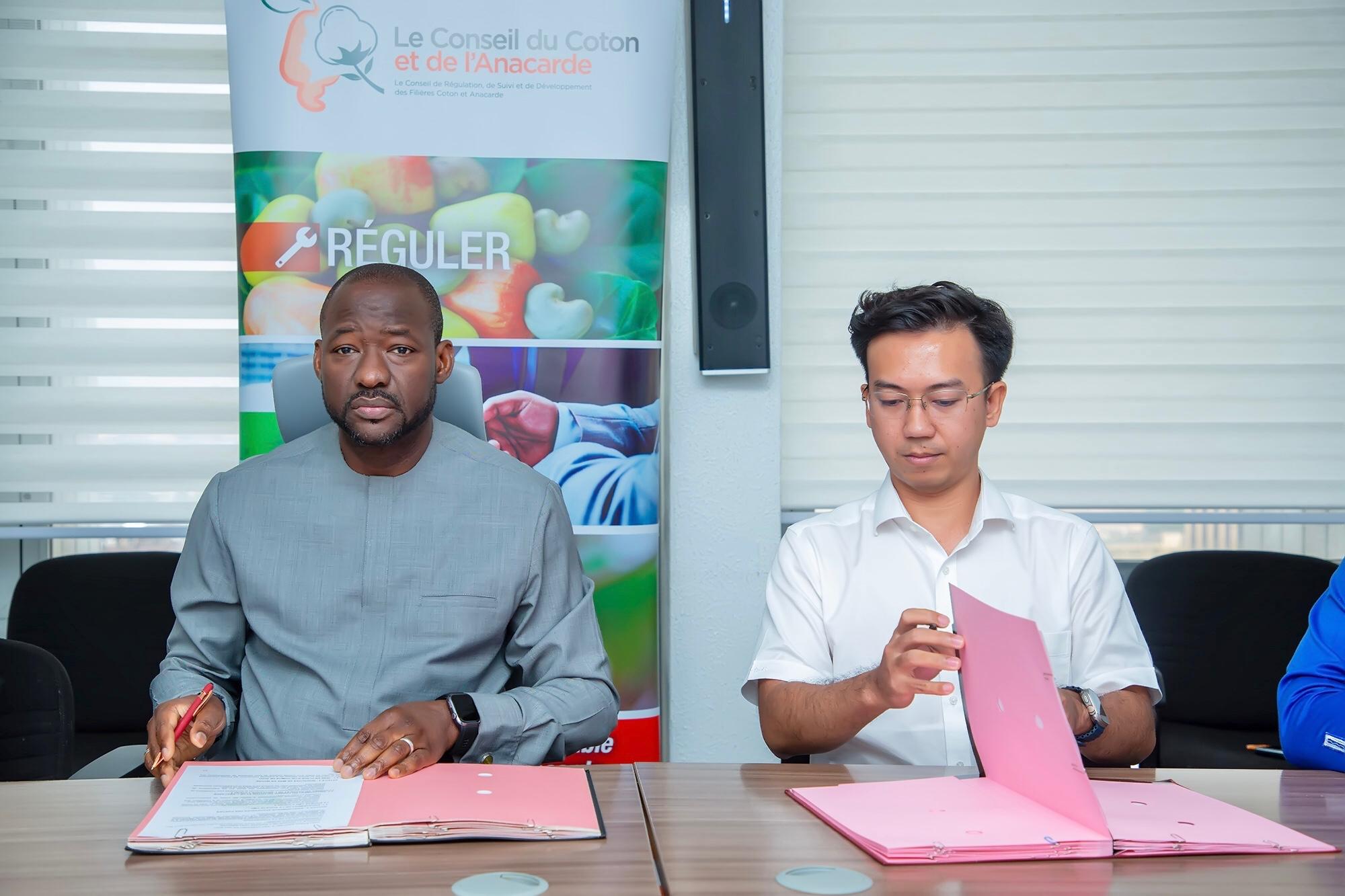 Économie: Le Conseil du Coton et de l’Anacarde s’allie à CMV pour dynamiser l’industrialisation ...