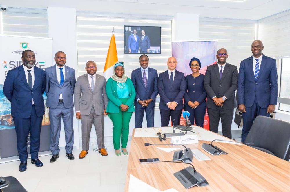 Exploration pétrolière : L’État ivoirien et le consortium ENI/PETROCI Holding signent un contrat ...