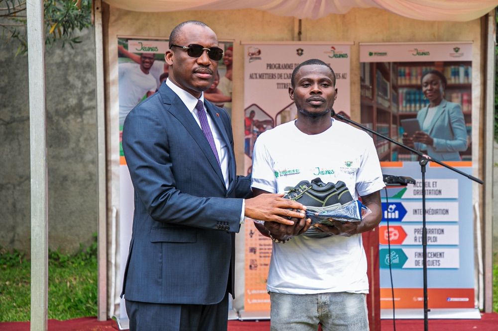 Insertion professionnelle : le programme de formation par apprentissage lancé au profit de 2 107 ...