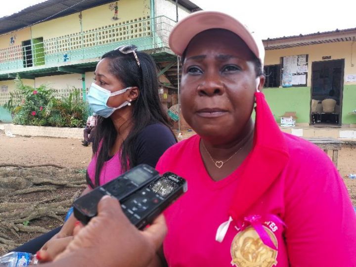 Lutte contre les cancers du col de l`utérus et du sein: les femmes ...