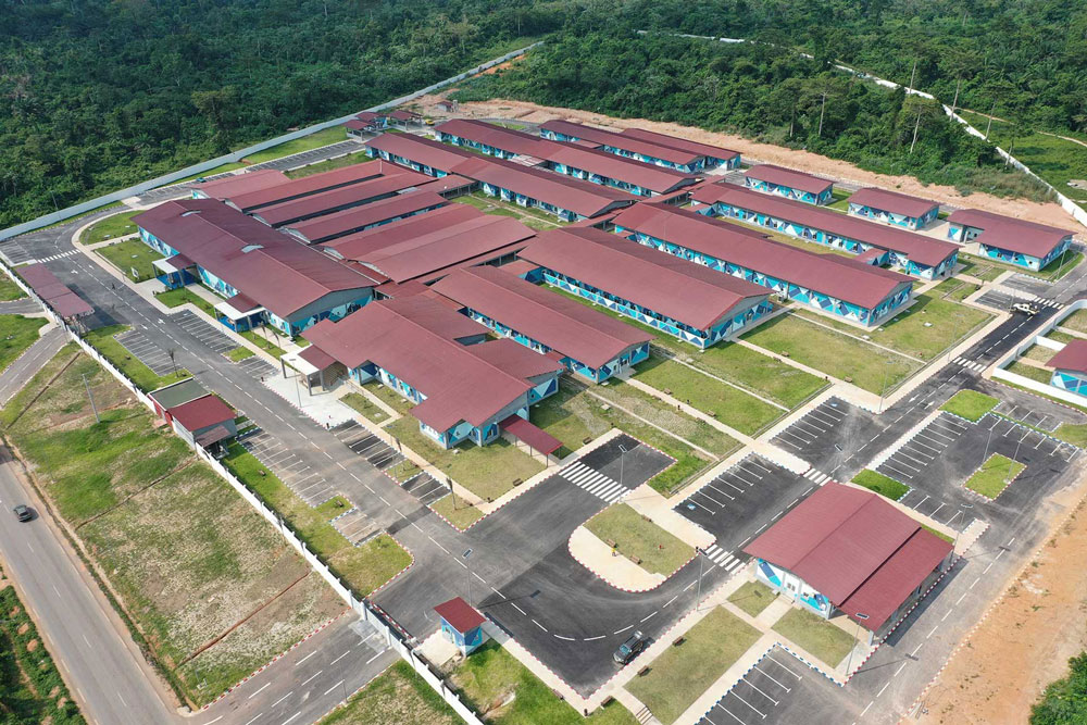 Nouveau CHR d'Adzopé: Volonté affichée du gouvernement d'offrir aux ...