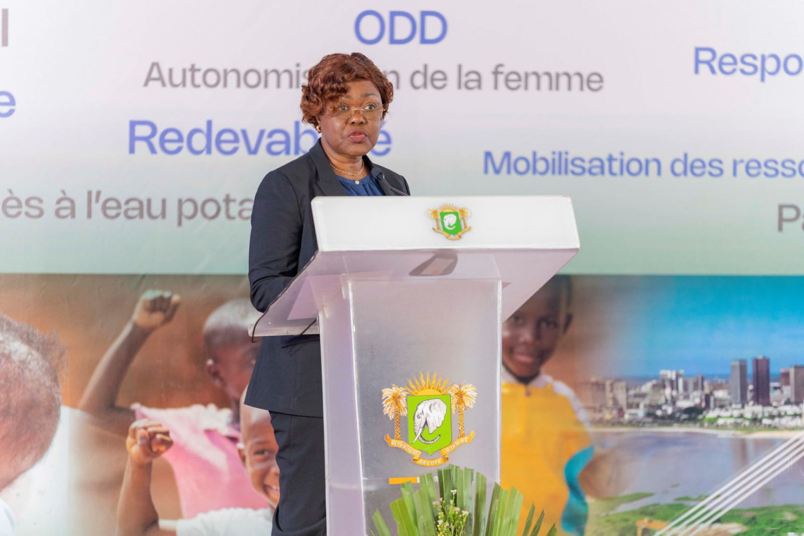 Plan national multisectoriel de nutrition 2024-2027 : la ministre Nialé Kaba décline les ...