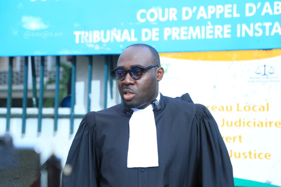 Politique: Dépôt de plainte du COJEP au Palais de la Justice du Plateau ...