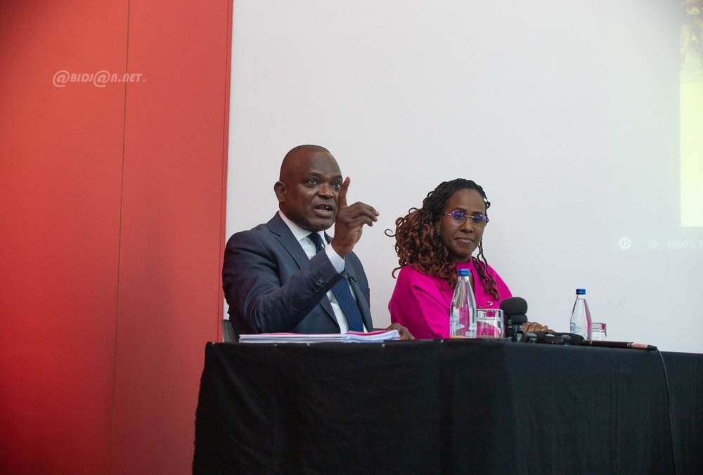 Présidentielle 2025 : Vincent Toh Bi Irie anime une conférence de ...