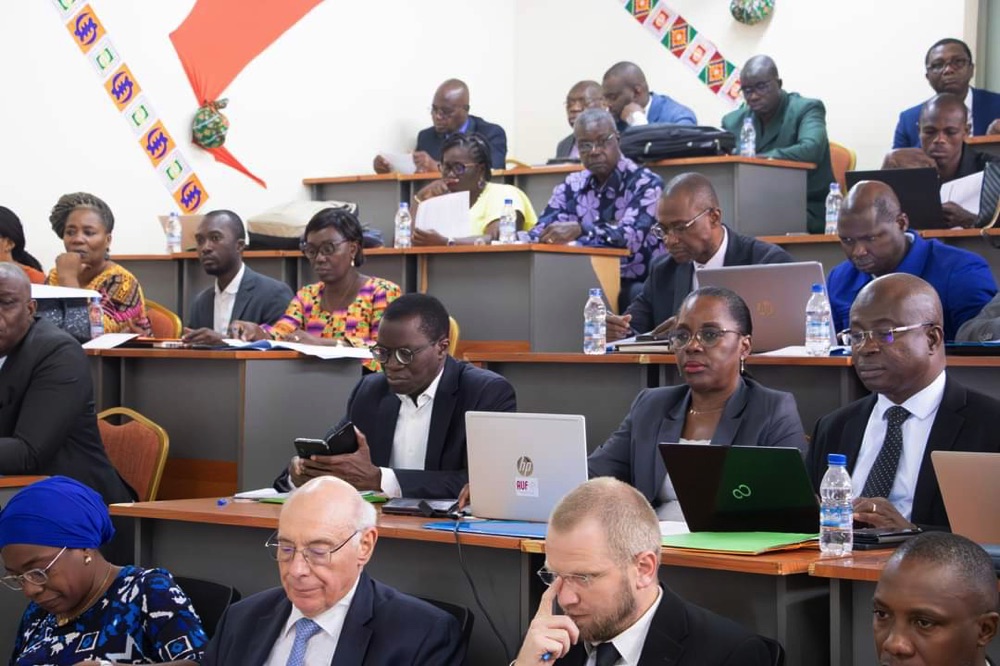 Recherche scientifique : le ministère de l'Enseignement supérieur et de la Recherche ...