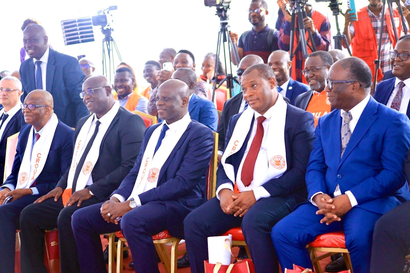 Vie universitaire : la première pierre du CROU Abidjan 1 : Pose de la Première Pierre du Futur ...